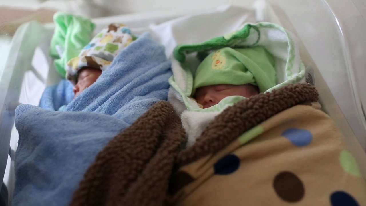 The Amazing Story of Ava and Addison • Isle Media